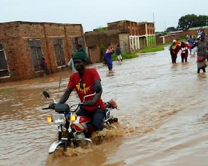 Wau South residents urge municipal council to fix flooded road section ...