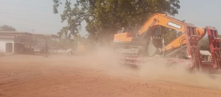 UNMISS promises to use quality murram on Rumbek town roads | Radio Tamazuj