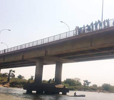 Works on new Jur River bridge ongoing | Radio Tamazuj